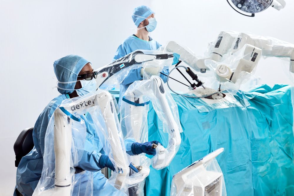DEXTER Robotic Surgery by Distalmotion