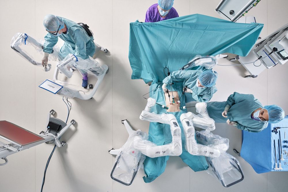 Distalmotion Celebrates Milestone