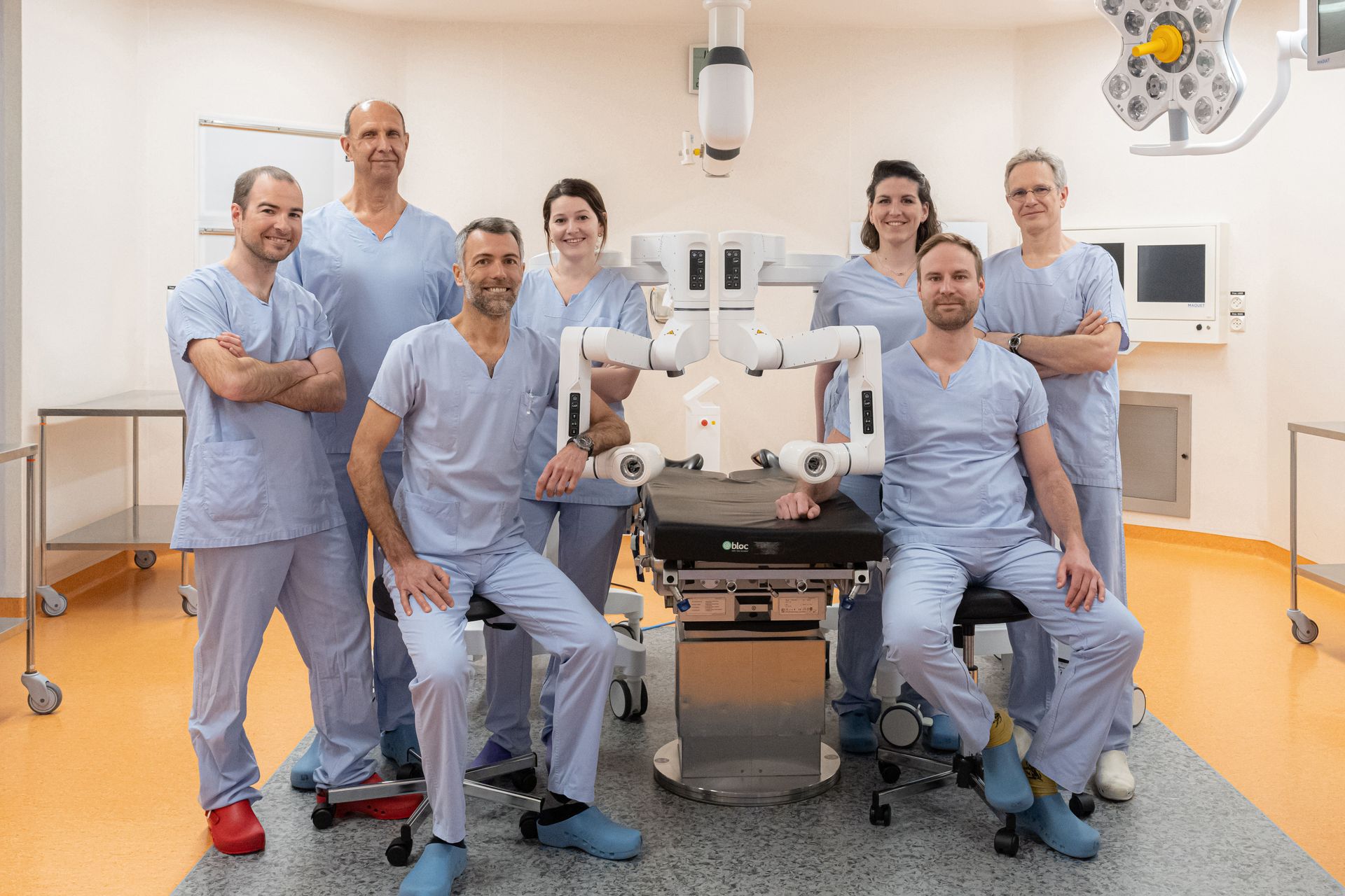 Saintes Hospital Celebrates 200 Cases with Dexter