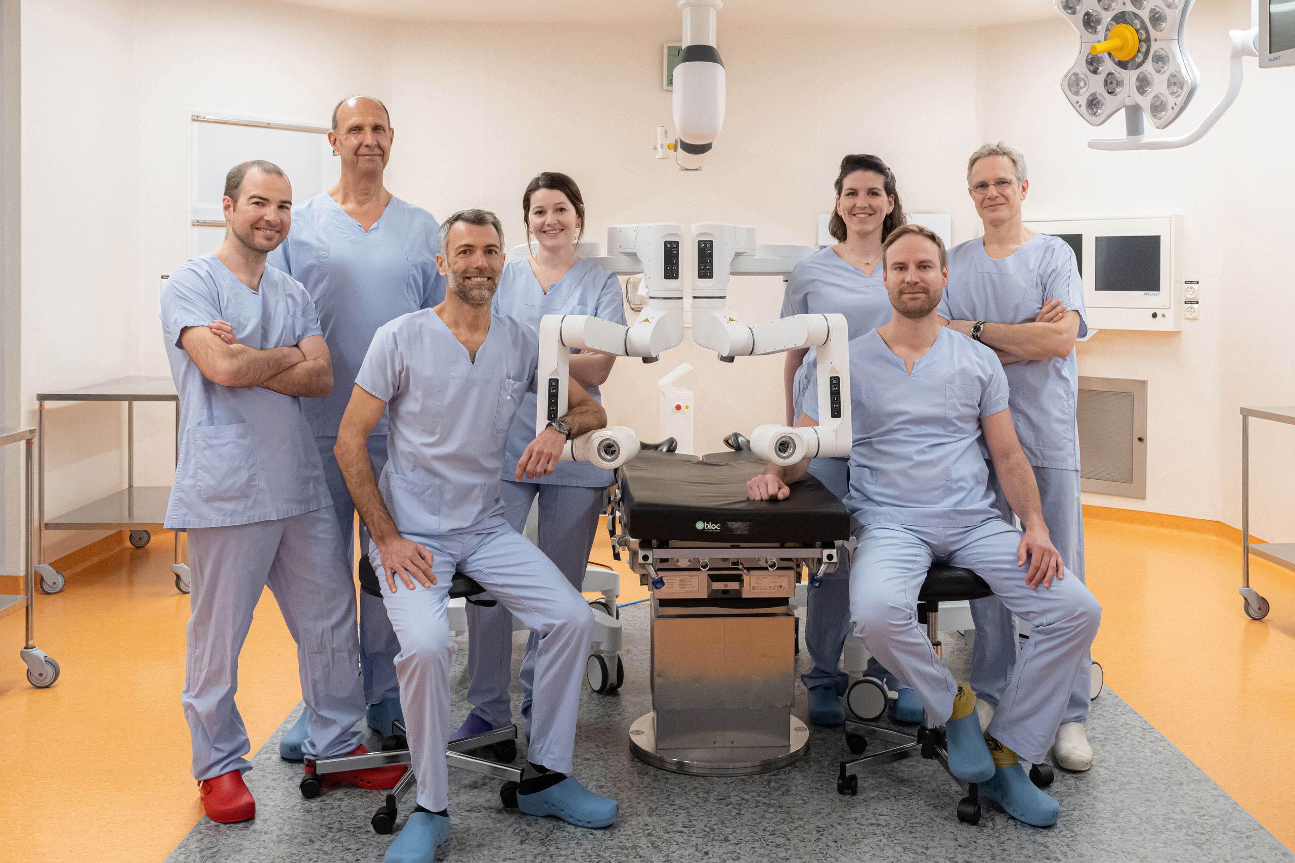 Saintes Hospital Celebrates 200 Cases with Dexter
